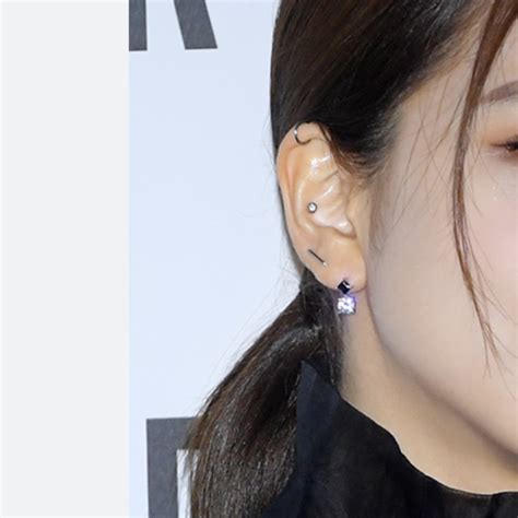 더쿠 피어싱 위치 추천해줄수 있어 귀사진 주의