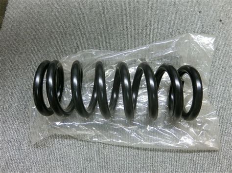カワサキ レース 競技用 検 Zx 6r Zx 10r 純正 リアサス サスペンション スプリング K 9 5n Mm 92145 1169 ② レート約200mm リア ｜売買された