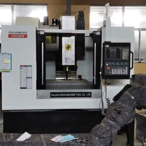 CNC Vertical Machining Center