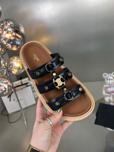 Шлепанцы в стиле Celine — цена 4600 грн в каталоге Шлепанцы Купить женские вещи по доступной