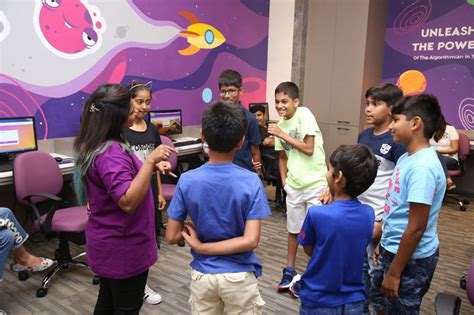 Algorithmics Franchise Cost And Fees Opportunities And Investment Information