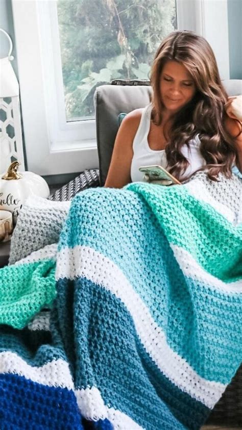 Calming Stripes Blanket Crochet Pattern By Mjsoffthehook Pufe De