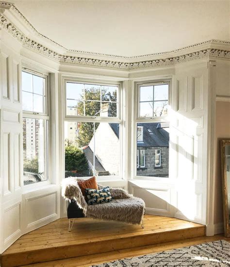 Bay Window Bedroom Ideas