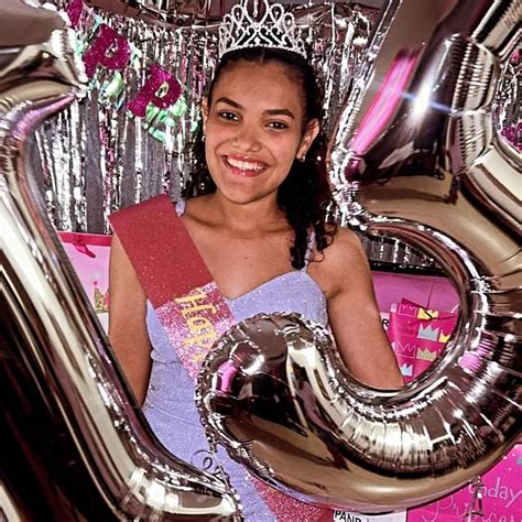 Valerie J Rivera Diaz Vale Jameliz Threads Say More