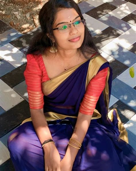 29 Tamil Ponnu Ideas Tamil Girls Beautiful Girls Beautiful
