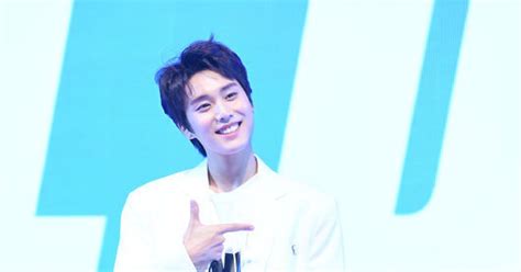 더보이즈 제이콥 화사한 미소 [사진]