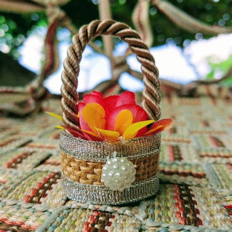 ხელნაკეთი ნივთები ანა ბანა