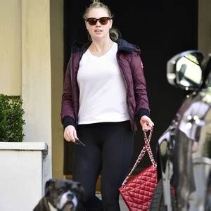 Kate Upton Sexy 21 Photos Nudes Celebrity Leaked Nudes