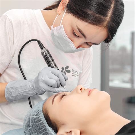 Хөмсөг шивээс