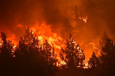 Cause Of Flat Fire In Central Oregon Still Undetermined As Containment