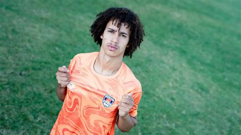 Alasan Kendal Tornado Fc Rekrut Pemain Asal Brasil Felipe Ryan