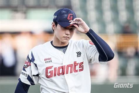 선발·불펜 오가는 왼손 파이어볼러 롯데 후반기 키맨