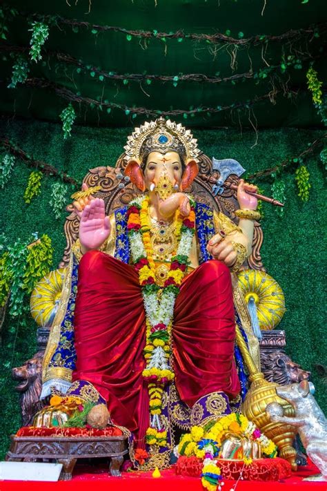 Lord Ganesha Aarti