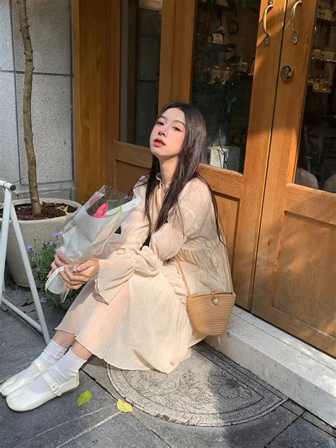 로아비아 여성 프랑스 복고풍 아이보리 퍼프 셔링 롱 원피스 이너 나시 투피스 세트