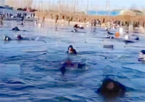 【閲覧注意】中国の違法アイススケート場、氷が割れて人がどんどん死んでく絶望の瞬間がコチラ ポッカキットポッカキット