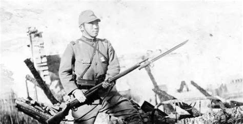 日本鬼子刺刀简笔画 天马图吧