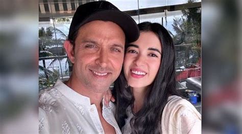 ہریتھک روشن اور صبا کب شادی کر رہے ہیں؟ مہینہ سامنے آگیا