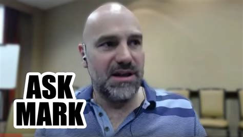 Mark Shuttleworth Talks Ubuntu Watches Unity And The Future Of Free Software OMG Ubuntu