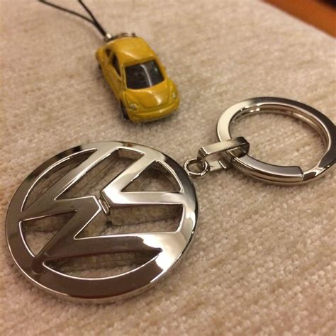 Vw Beetle Keychain Everything Else Others On Carousell