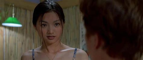 查理兹·塞隆早期的三部大尺度电影推荐，一睹女神年轻时风采 凯文 玛丽 米尔顿