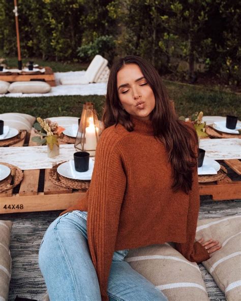 Helen Owen Instagram Photos 12 01 2020 Hawtcelebs