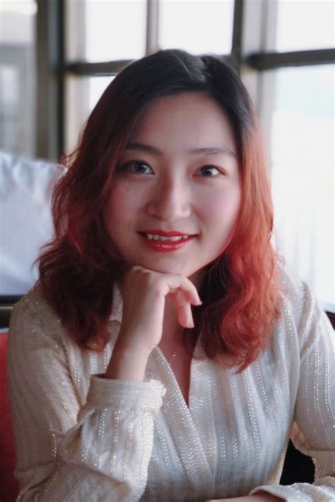 Yiying Zhangs Home Page