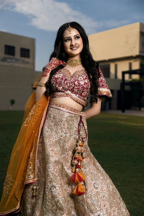 Beautiful Indian Bhabhi Photos Download The Best Free Beautiful Indian