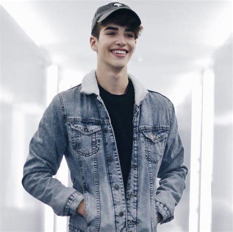 Manu Rios Height Weight Age Bio Wiki Net Worth Parents Girlfriend