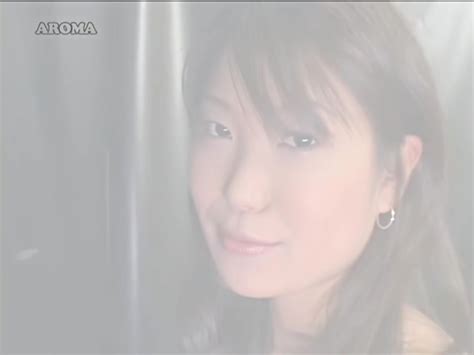 Japanese Lesbians Kissing Japanese Lesbians Kissing