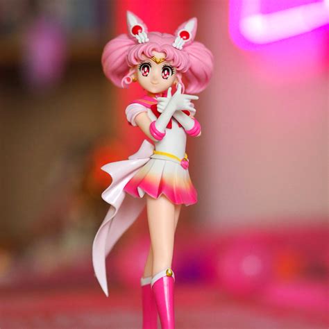 Sailor Moon Eternal Sailor Chibi Moon Glitter Glamours Figur Version B Elbenwald