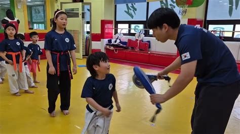 국제태권도장 실전태권도 미트 활용 Youtube