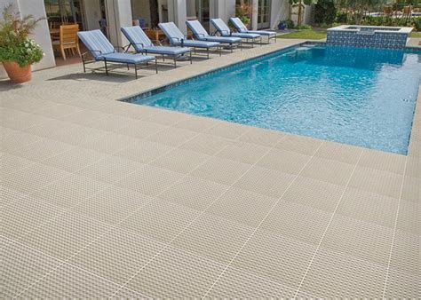 9 Best Ways To Upgrade Your Swimming Pools Safety And Looks With Tiles