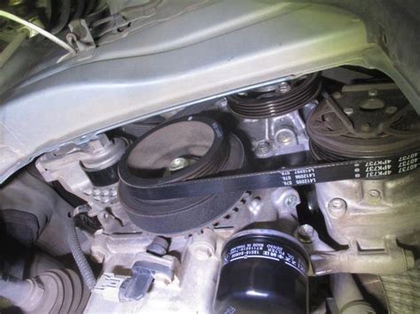 ワゴンr 車検 スズキ R06a ベルト 摩耗 ひび割れ ストレッチベルト Sエネ Sst 工具 プーリー 交換 野田市 坂東市 柏市 流山市