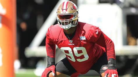 Former 49ers Star Creates Intrigue Off Rebuild Comments