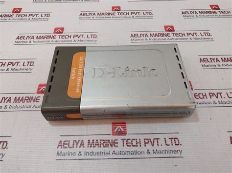 D-link Des-1008d 10/100 Fast Ethernet Switch - Aeliya Marine