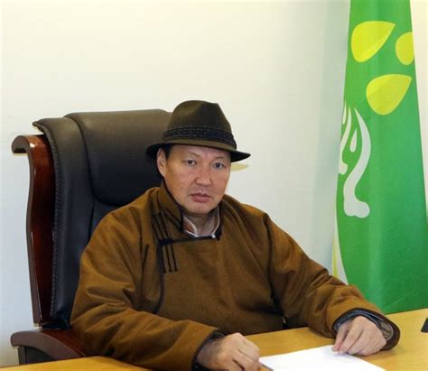 Аймгийн иргэдийн Төлөөлөгчдийн Хурлын дарга Ц Энхбат нийт төв нутгийн зон олондоо “Алтан