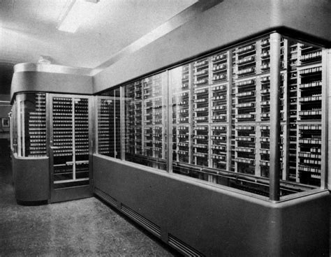 «Марк I первый компьютер Ibm • Алексей Деревянкин • Научная картинка дня на «Элементах