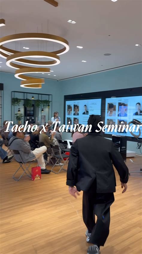 Taeho 김대홍 🇰🇷 남자의 멋을 알리다 안녕하세요 남자 머리 정점 태호입니다 한 분만을 위한 진정성 있는 디자인 고객님들 다양한 스타일로 분위기 만들어 드릴게요