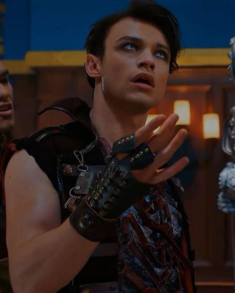 Harry Hook Em 2025 Decendentes Descendentes Filmes