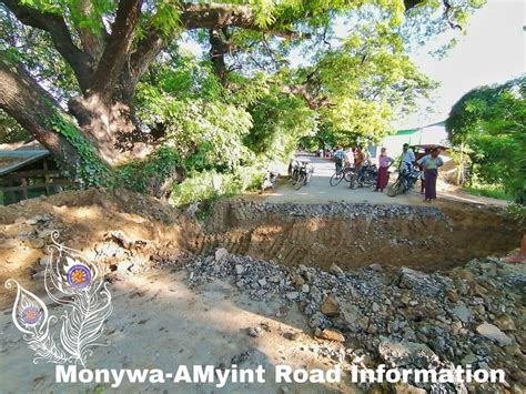 မုံရွာ အမြင့်လမ်းကို ပြည်သူတွေသွားမရအောင် မြေတူးစက် ဘူဒိုဇာ ဖြင့် စစ်ကောင်စီတပ်တွေ ဖျက်စီးသွား