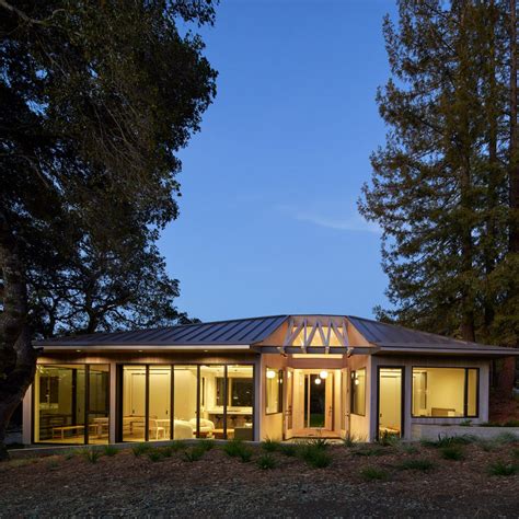 Cosmic Adu Is A “self Powered Home” That Uses No Fossil Fuels