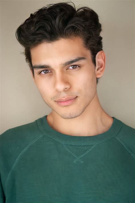 Anthony Keyvan Кінобаза