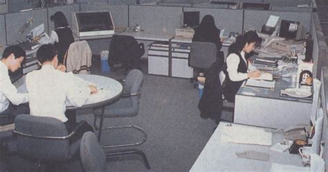 한국 테크노 컬처 연대기 15 인체공학적 사무용 가구 노동의 무게를 덜어줬나