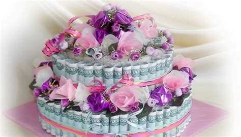 Как оригинально подарить деньги на свадьбу молодоженам