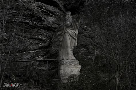 Download A Guided Tour Of Relational Databases And Beyond