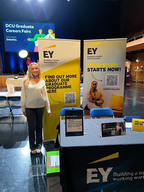 Yourstorystartsnow Eygradprogramme25 Eva Roantree