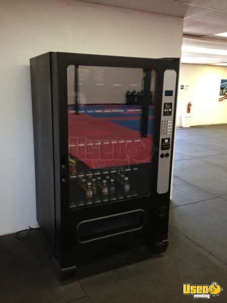 2010 Wittern Model 3208 Wittern Combo Vending Machine