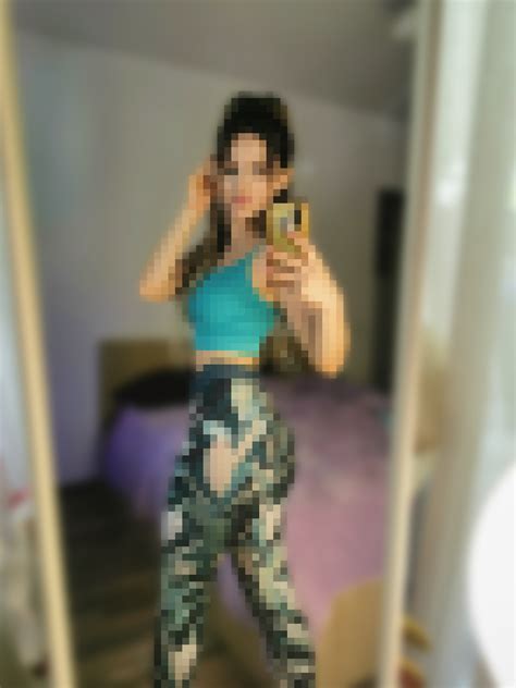 Yoga Pants Pixels More Than You Deserve For Sure R Censoredporn