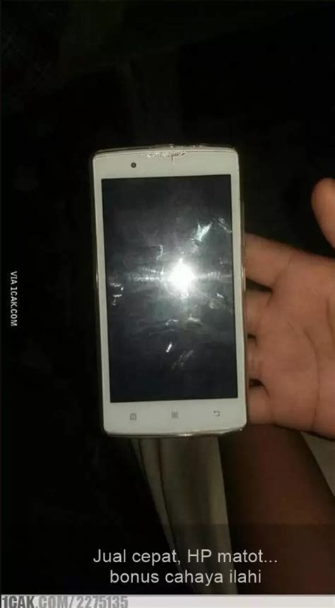 Potret Kocak Orang Jual HP Rusak Di Facebook Ini Bikin Nggak Habis Pikir Mending Dirujak Aja