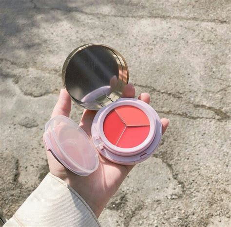 Пин от пользователя Olivia Nwigwe на доске Makeup Ideas Предметы макияжа Макияж палетки Идеи